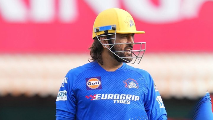 Ex-CSK star suggests Dhoni should bat at number 3 to address struggles ...